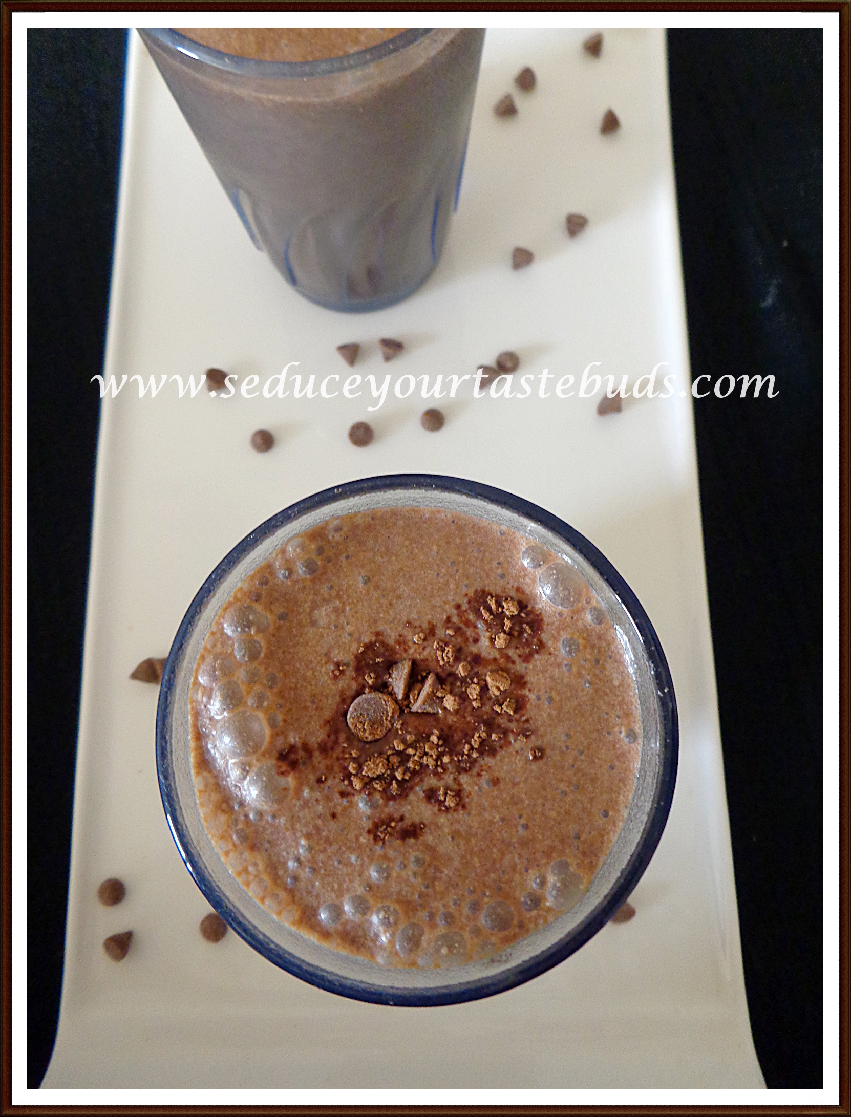 Chocolate Ragi Dates Milkshake Recipe - Seduce Your Tastebuds...
