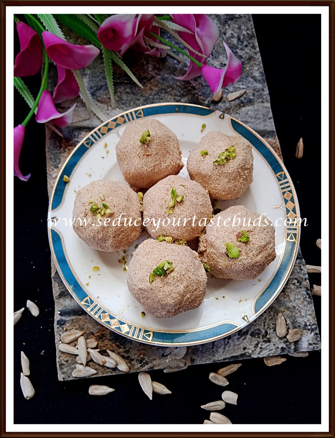 Sunflower Seed Ladoo|Engery Balls Recipe - Seduce Your Tastebuds...