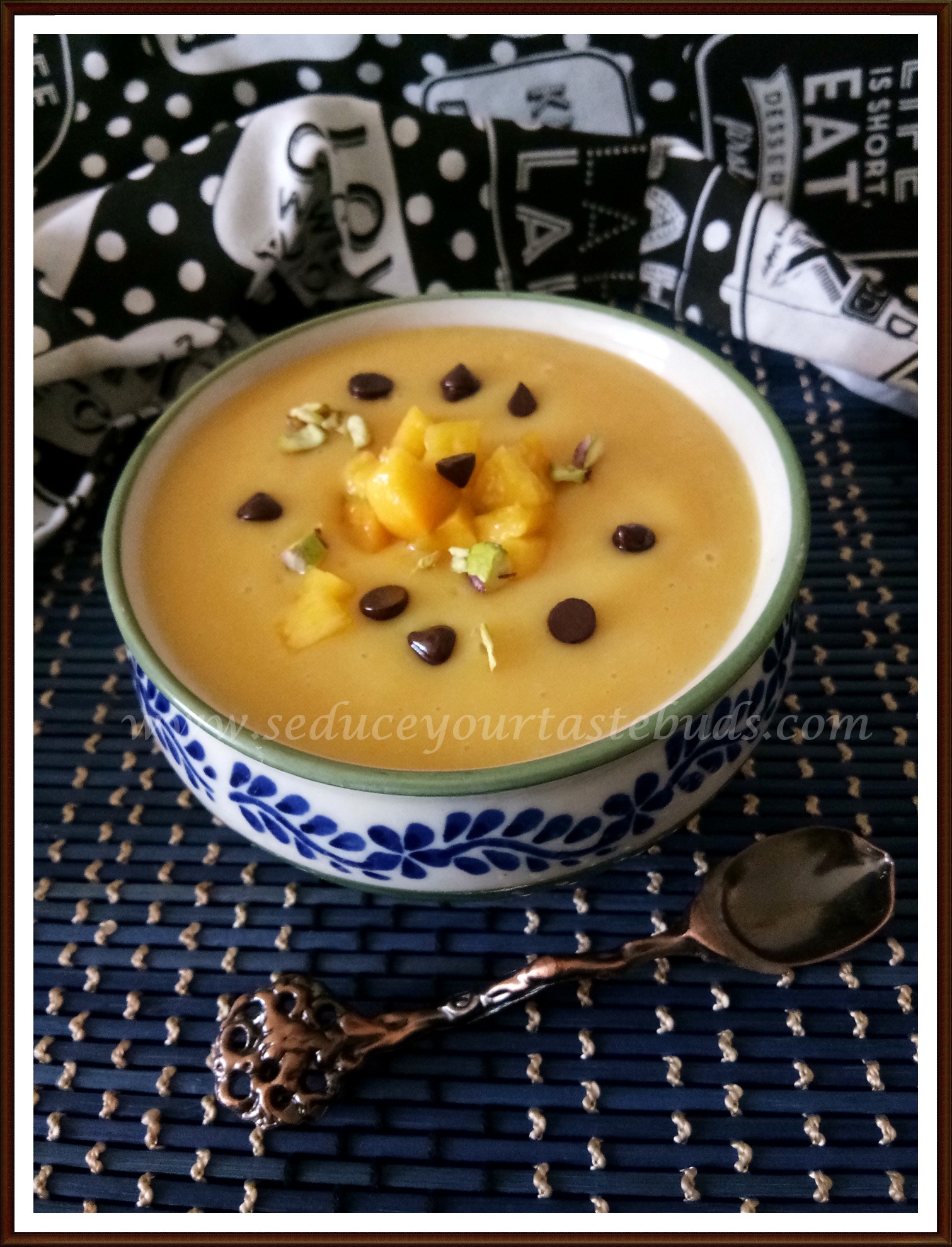 Mango Custard Recipe - Seduce Your Tastebuds...